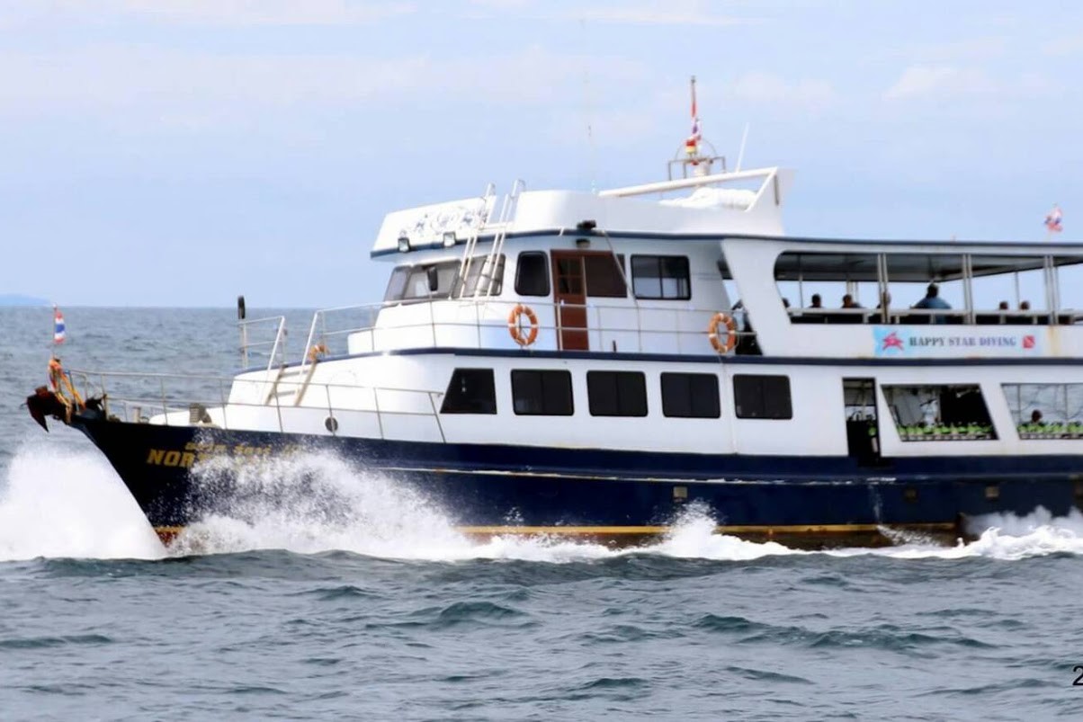 MV Happy Star - Day-Trip and Liveaboard Boat