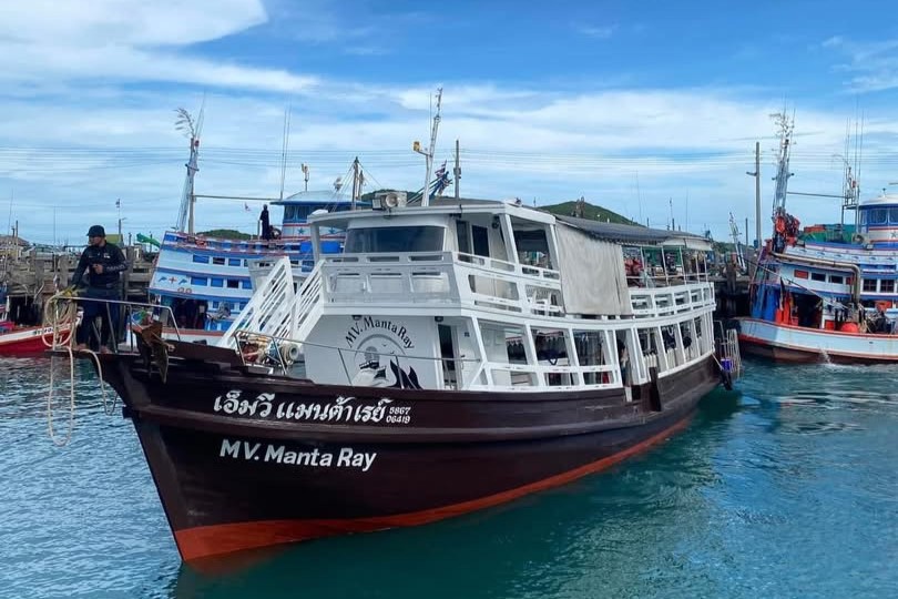 MV. Manta Ray - Day-Trip and Liveaboard Boat